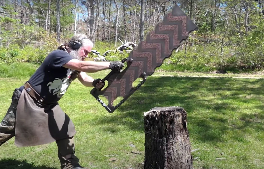 Madman Crafts Wrecktangle, A Giant Rectangular Sword - borninspace