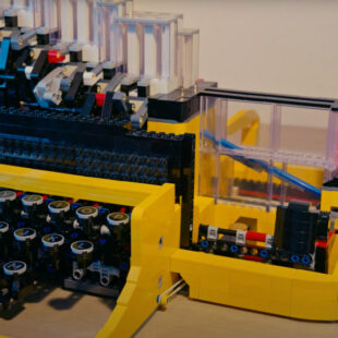 Man Manages To Build A Functional LEGO Typewriter - borninspace